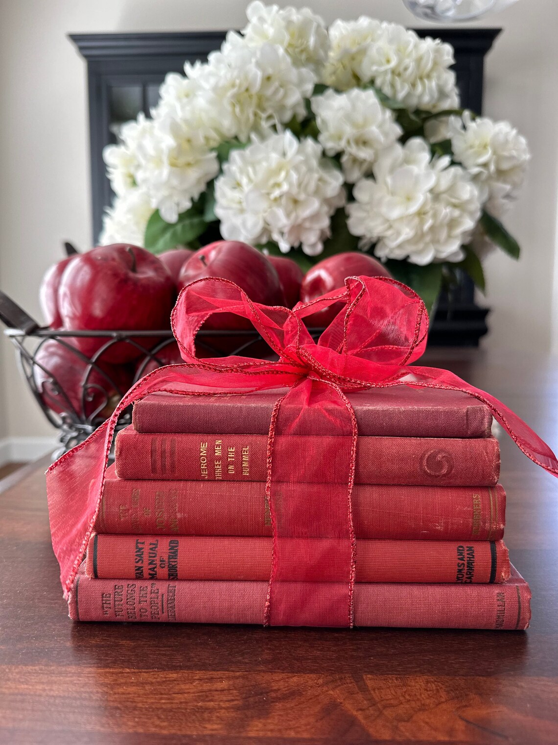Red Book Stack/vintage Books/book Stack/book Bundle/farmhouse Style ...