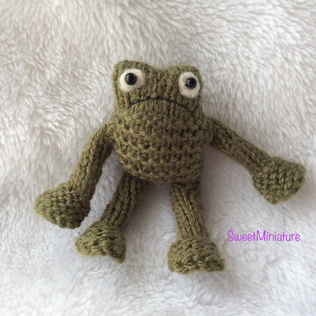 Knitted Miserable FROG Wool Fibre Art Miniature Collectible BJD Dolls ...