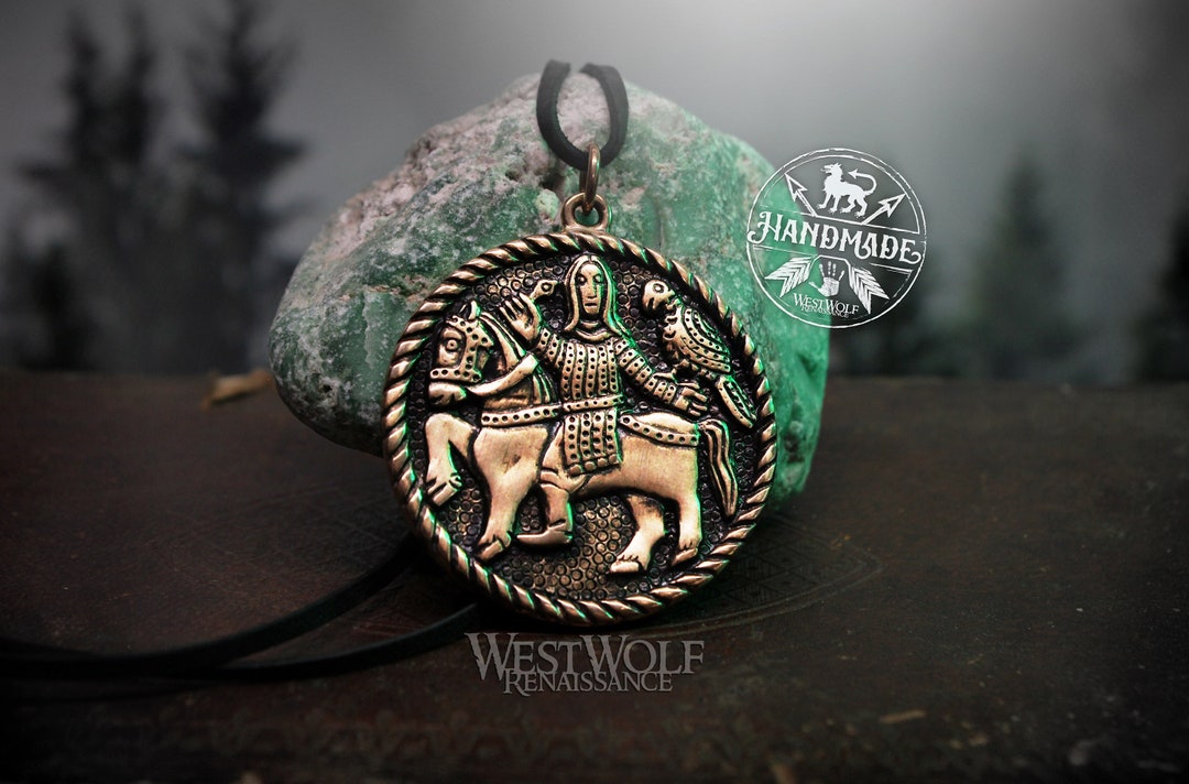 Medieval Falconry Pendant in Solid Bronze --- Hunting/english/falcon ...