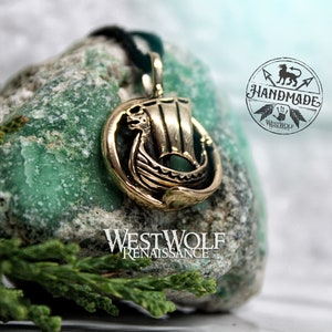 Viking Raiding Boat Pendant - Drakkar Longboat Ship - Norse/prow ...