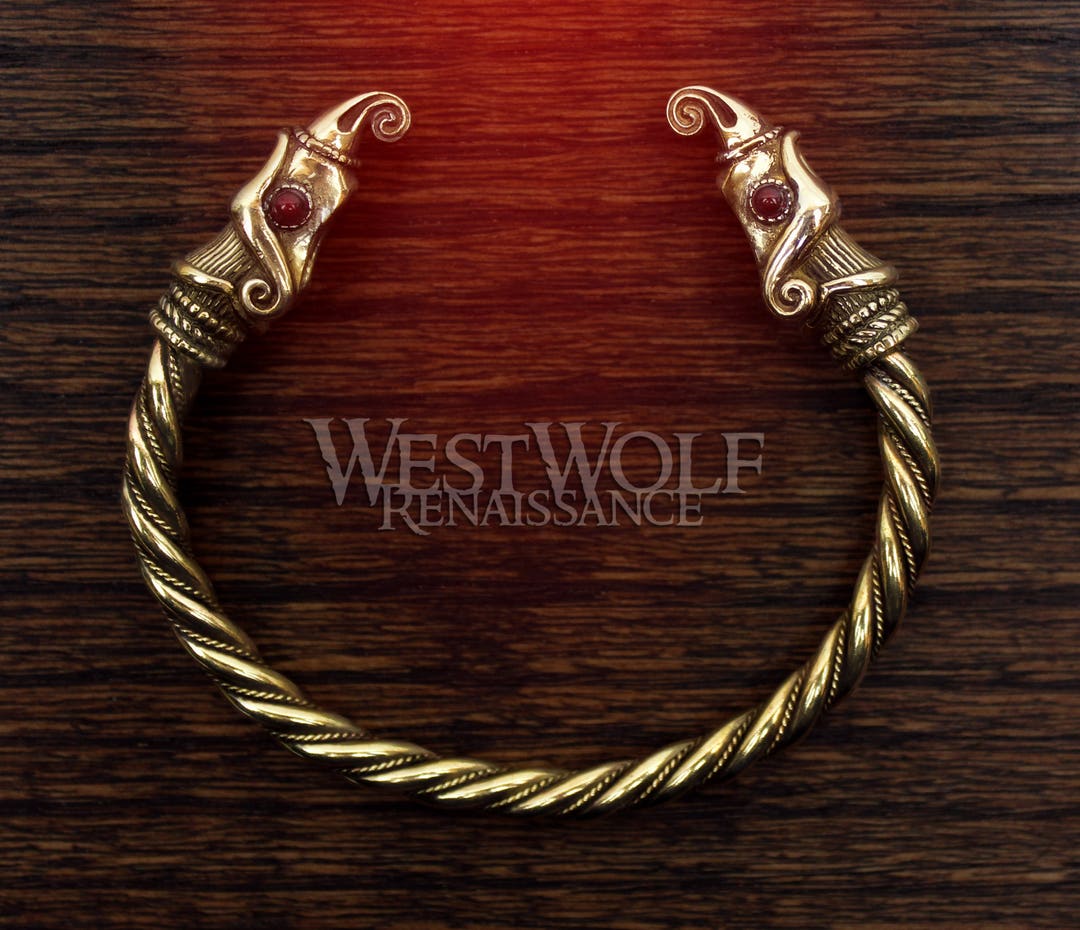 Viking Odin's Ravens Bracelet With Red Garnet Stone Eyes - Hugin ...