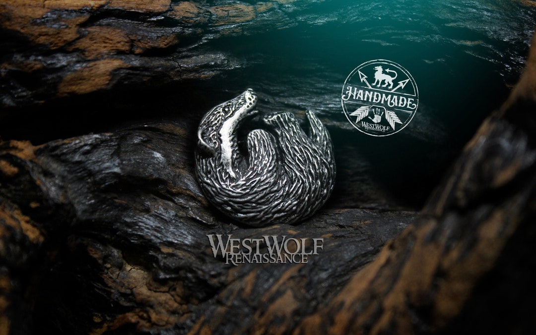 Badger Pendant - in Bronze or Pewter --- Spirit Animal/norse/viking ...