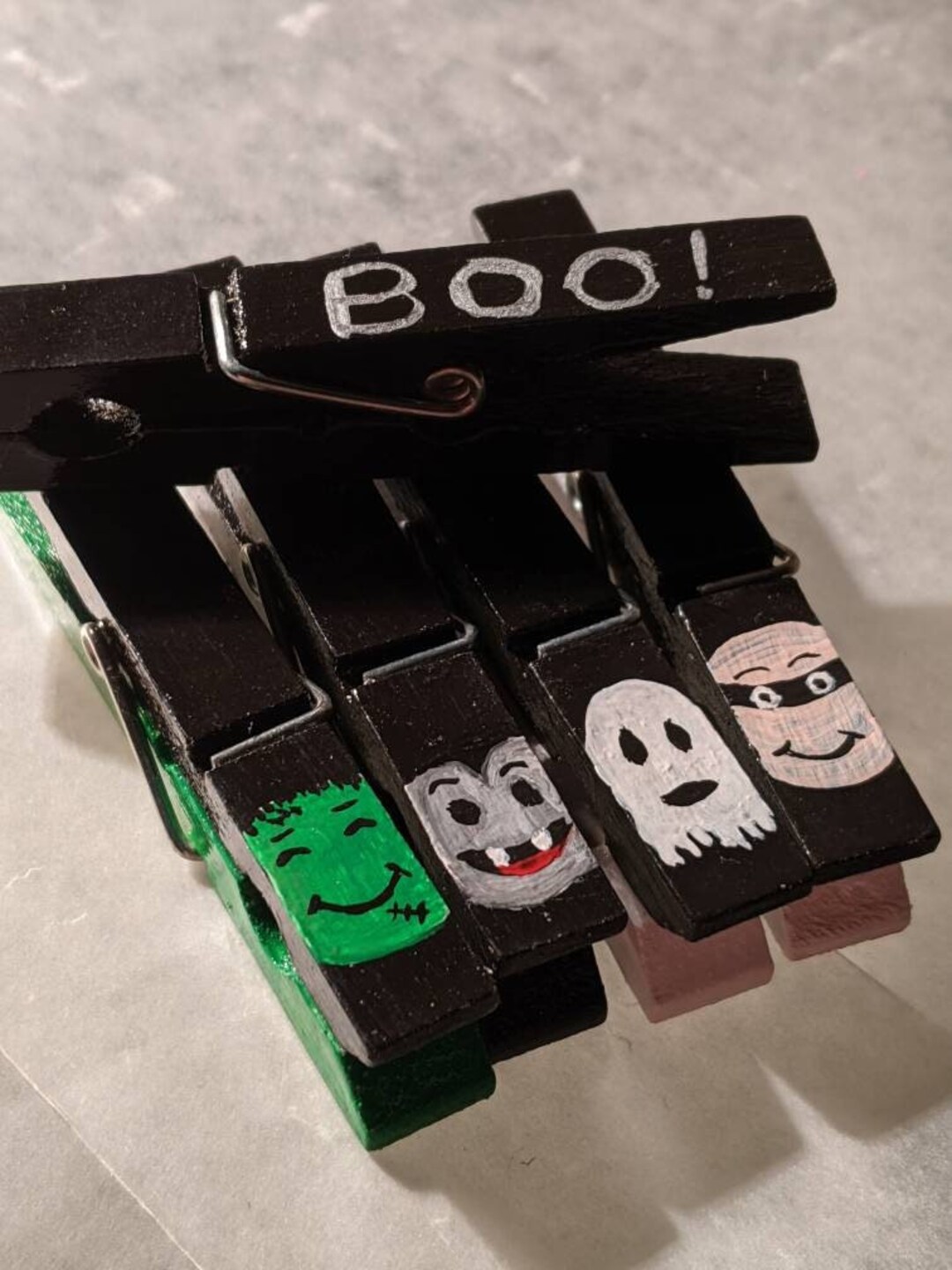 Hand Painted Clothes Pins, Halloween Characters - Etsy