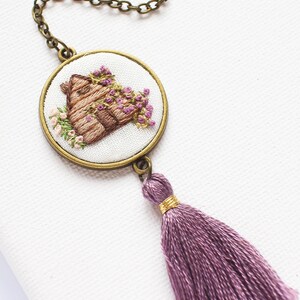 Embroidered House Aesthetic Bookmark, Cozy Hut Book Accessories ...