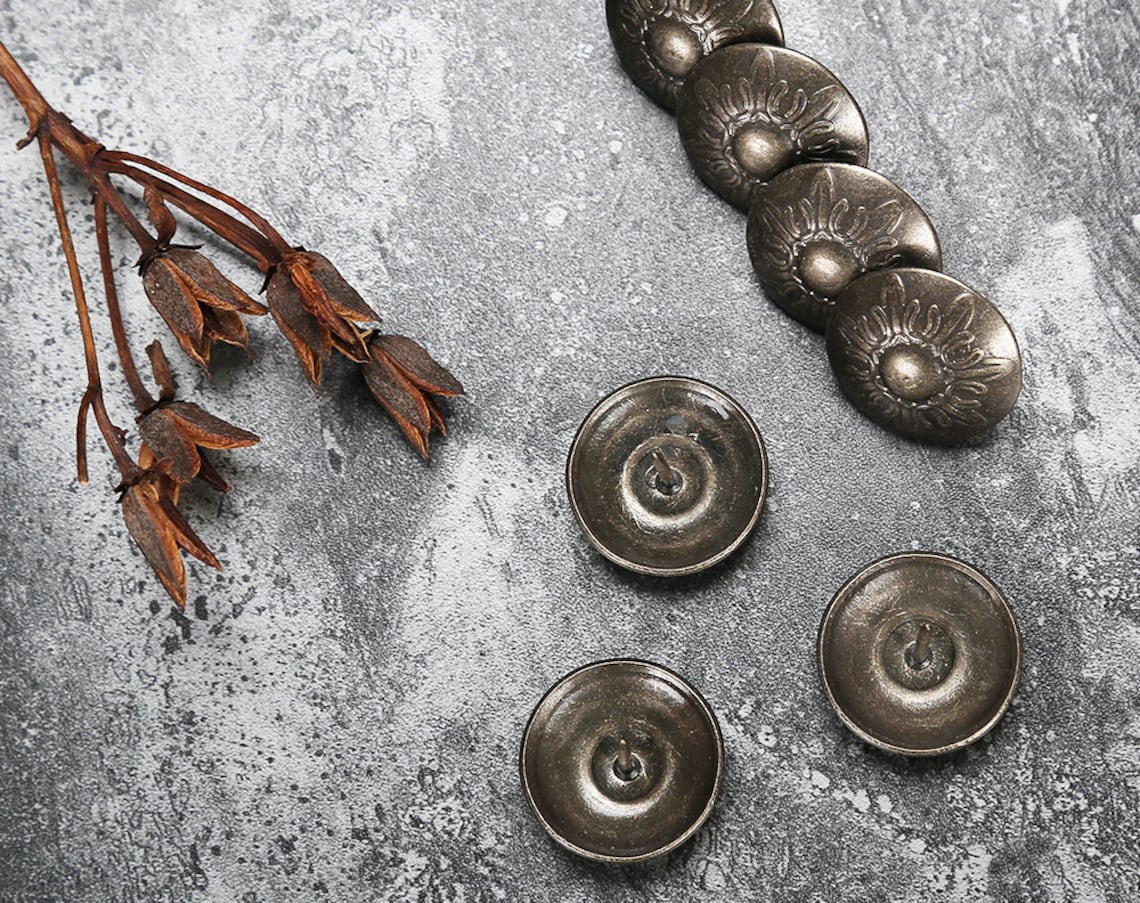 Push pin 2 PCS Vintage Metal Push Pins Iron Push Pin | Etsy