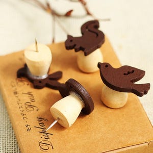 Animal Wood Push Pin Set - Wooden Display Push Pins - Drawing Pin ...