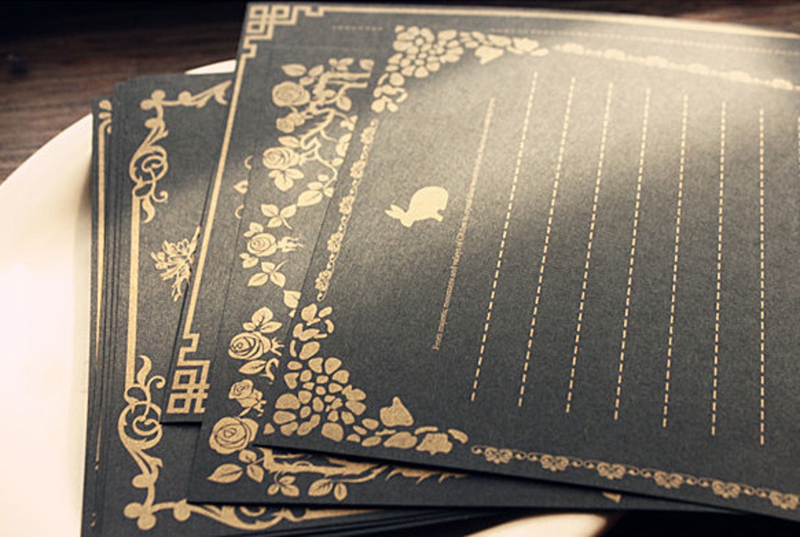 8 Sheets Vintage Style Gold Printing Black Writing Paper - Etsy