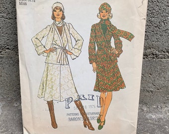 70s Patterns Pacifica 3012 Pattern Hawaiian Muumuu Muu Muu Dress ...