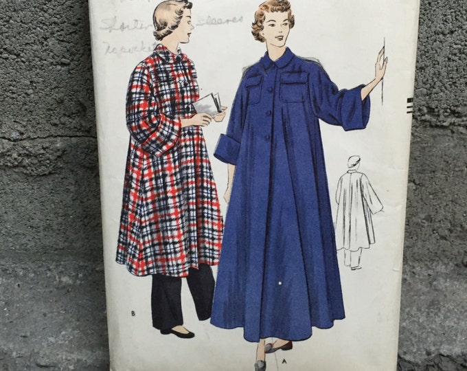 40's Vogue 6851 Pattern Misses' Robe in Two Lengths - Etsy