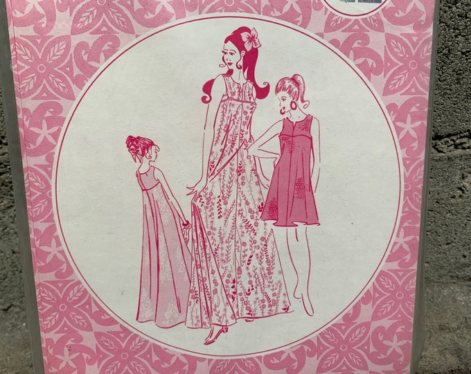 70s Patterns Pacifica 3012 Pattern Hawaiian Muumuu Muu Muu Dress ...