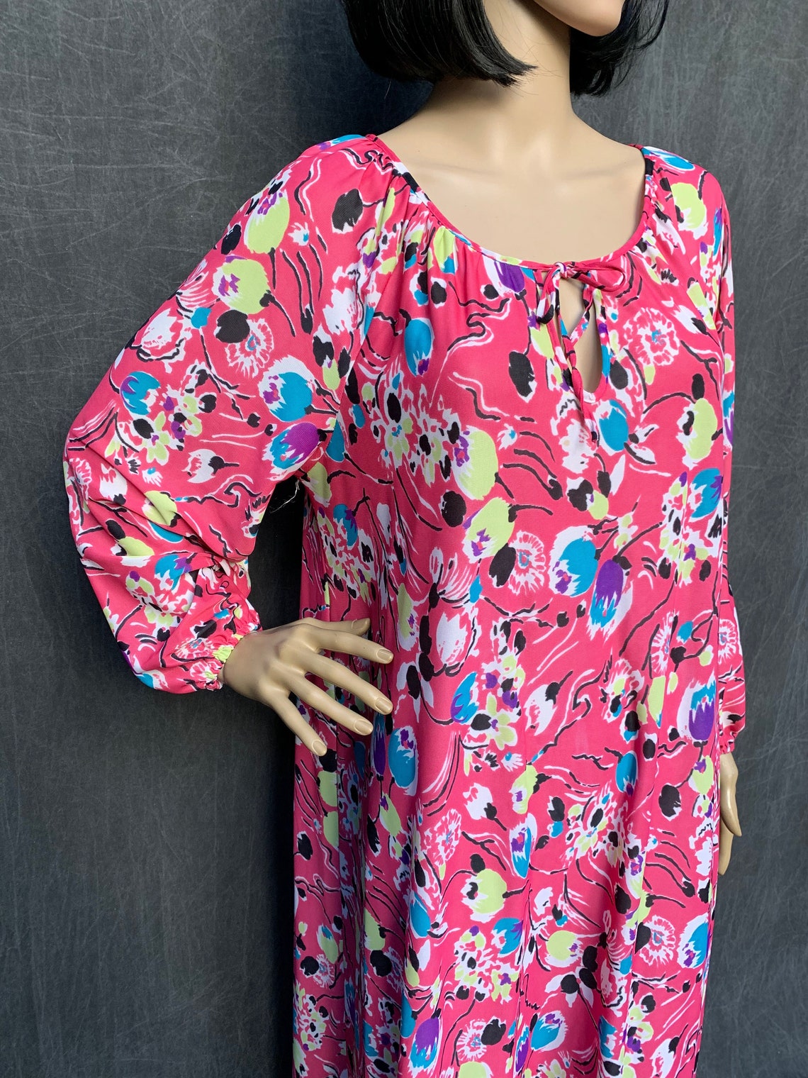 70s Nightgown Pullover Robe Pink with Spring Tulips Flower | Etsy