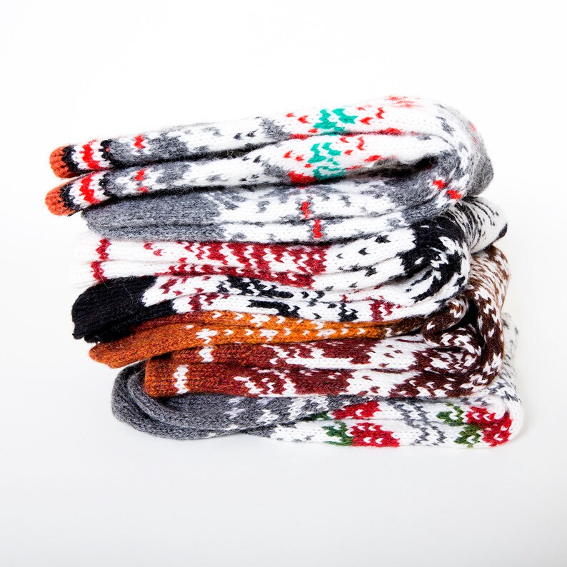 Folklore Socks Women, Cosy Wool Socks, Gray Black Socks, Star Pattern ...