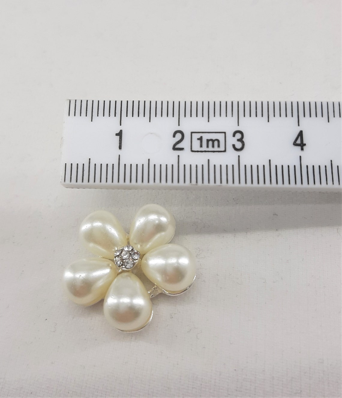 Pretty Faux Pearl & Crystal Flatback Embellishments 23mm (FLL-123) - Etsy
