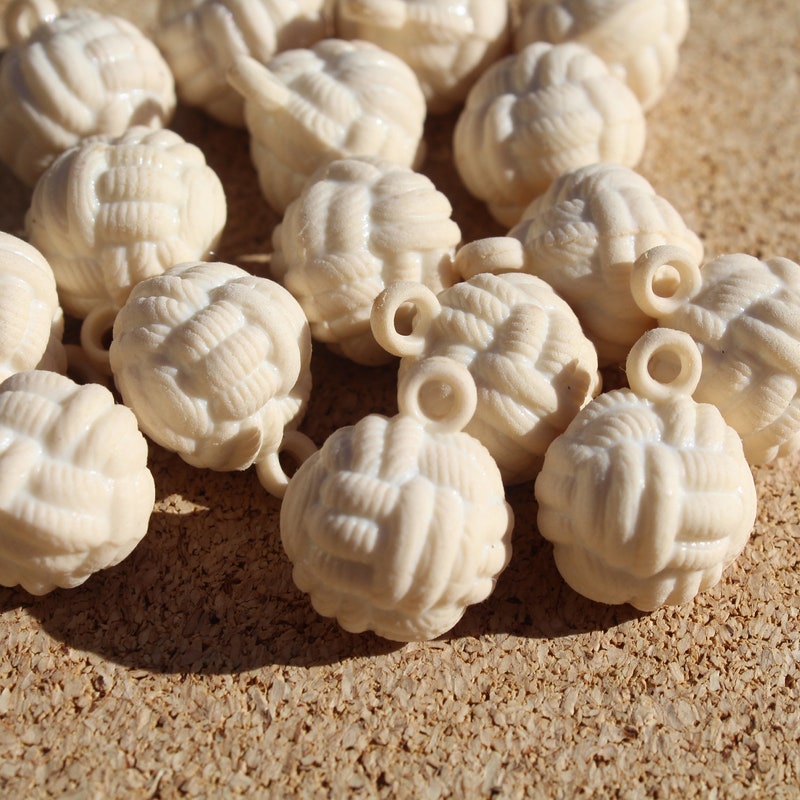 Chinese Knot Buttons - Etsy
