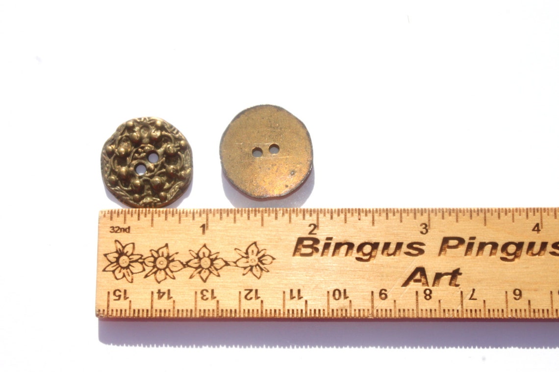 Round Brass Metal Ornate Buttons Vintage 3/4 Inch Bronze | Etsy