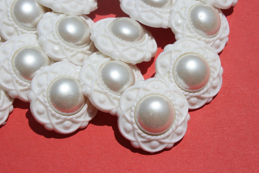 Vintage White Faux Pearl Flower Buttons: Sewing Craft Jewelry Lot (3/4 ...
