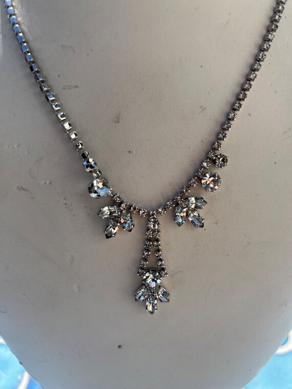 1950’s Vintage Rhinestone Gorgeous Drop Necklace - Gem