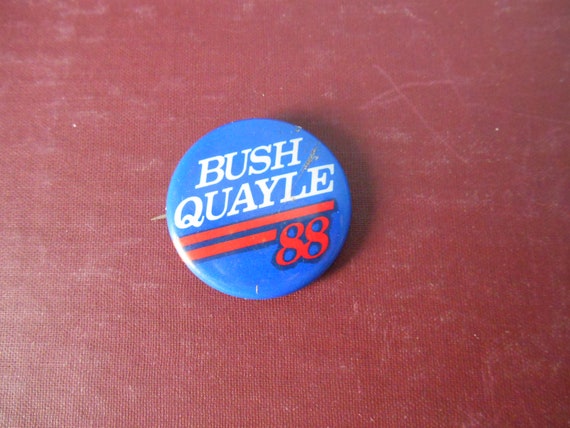Bush/Quayle 88 campaign button, Election pinback pin,… - Gem
