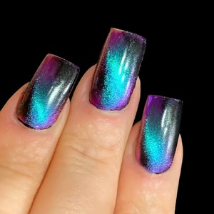 Magnetize Me - Magnetic Multi-chrome Fuchsia Blue Green Purple Rainbow ...