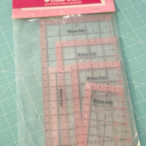 Pie Ruler by Lori Holt of Bee in My Bonnet | Etsy