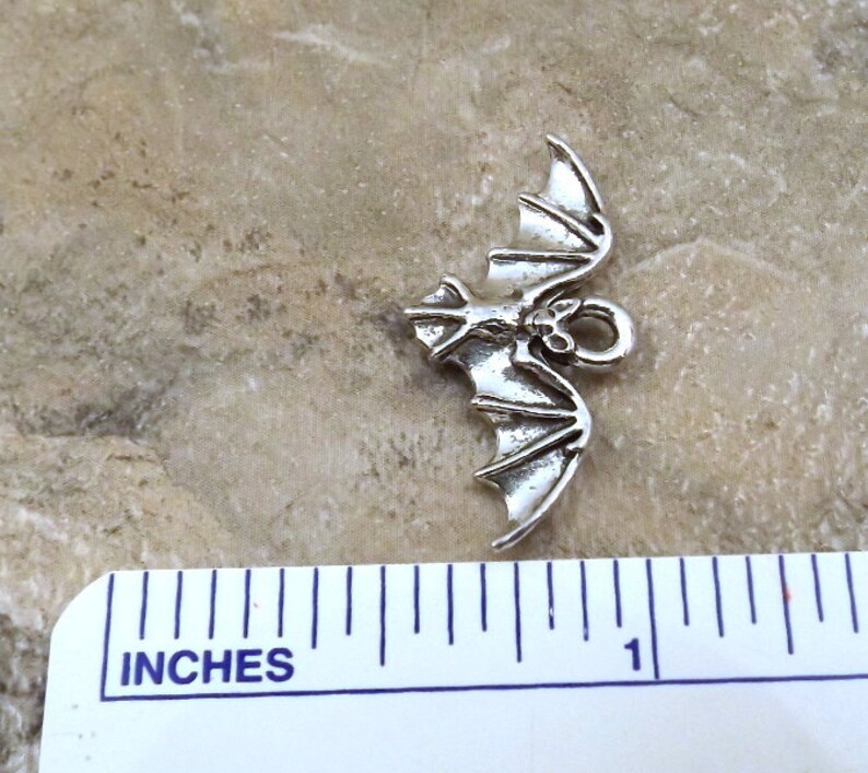 Set of Ten 10 Pewter Bat Charms 5223 - Etsy