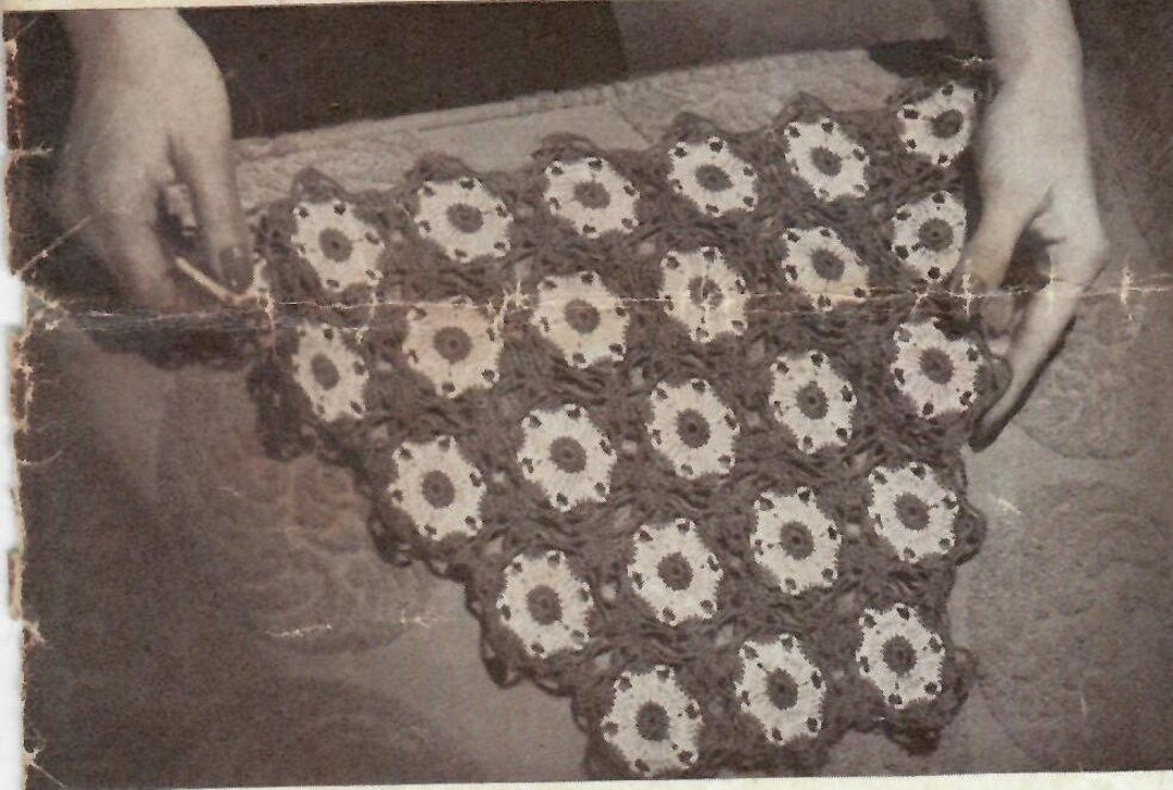 Crochet Antimacassar Chair Set Pattern, Vintage Crochet Pattern ...