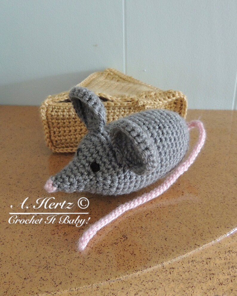 Crochet Amigurumi Cheesy House Mouse - PATTERN ONLY - Etsy