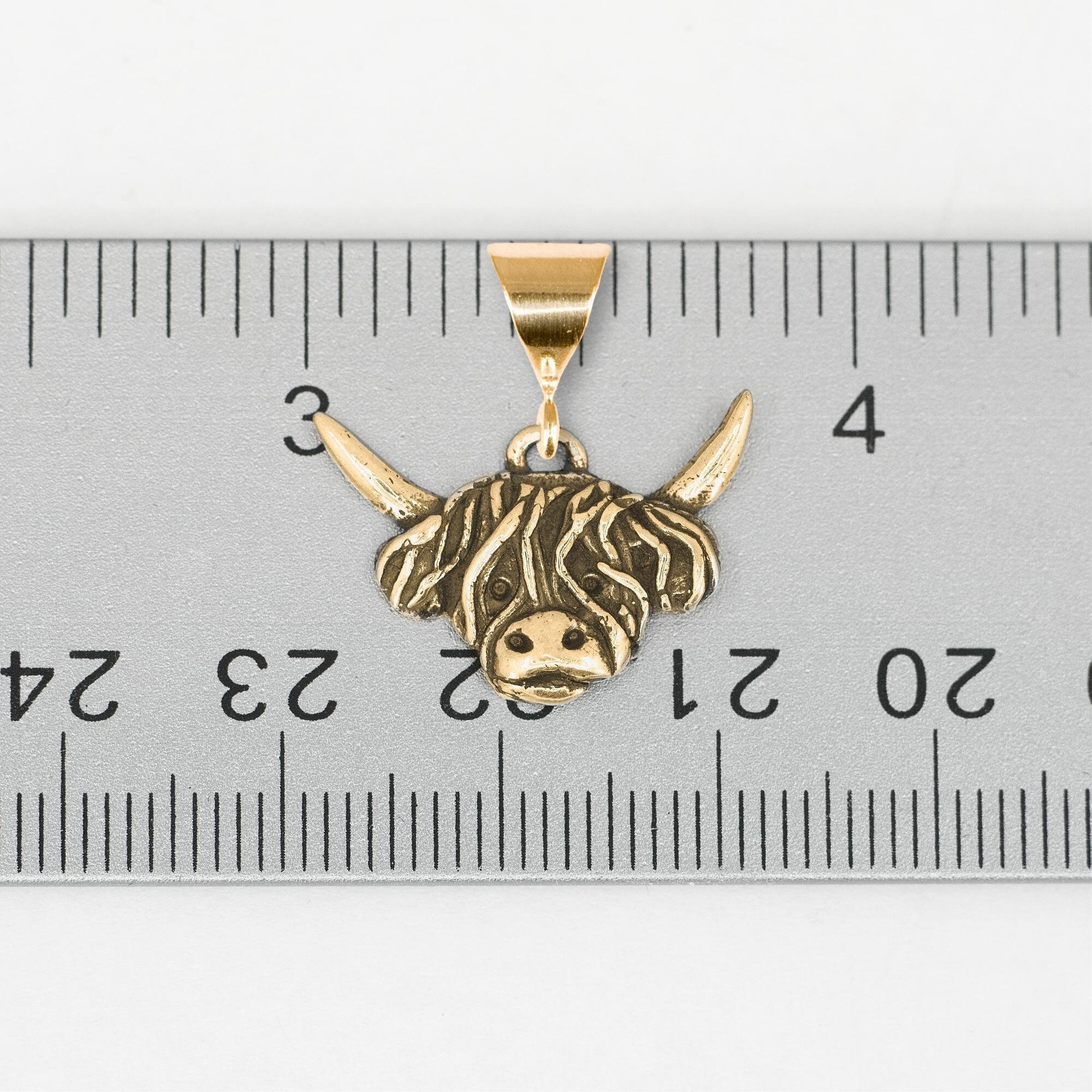 Highland Cow Pendant in 14K Solid Gold - Etsy