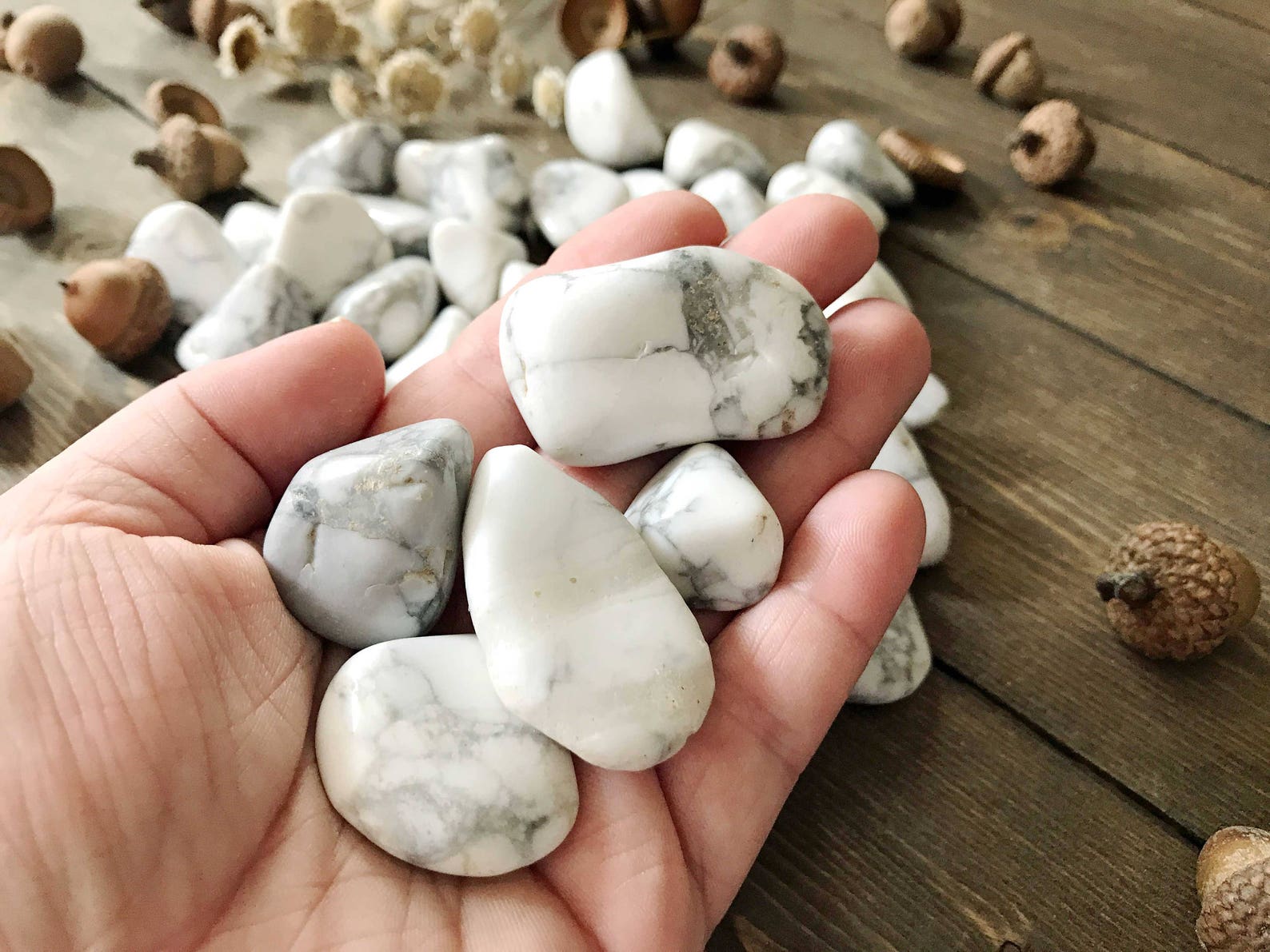 White Howlite Stone Medium Large Tumbled Stones Natural | Etsy