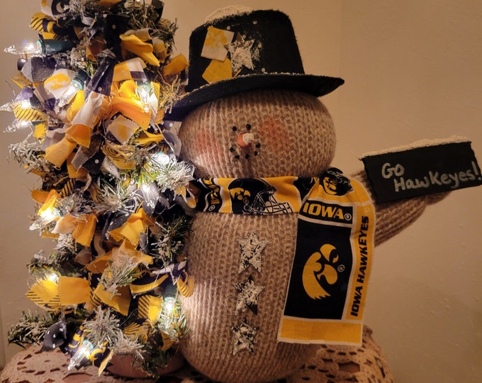 Iowa Hawkeye's Snowman - Etsy