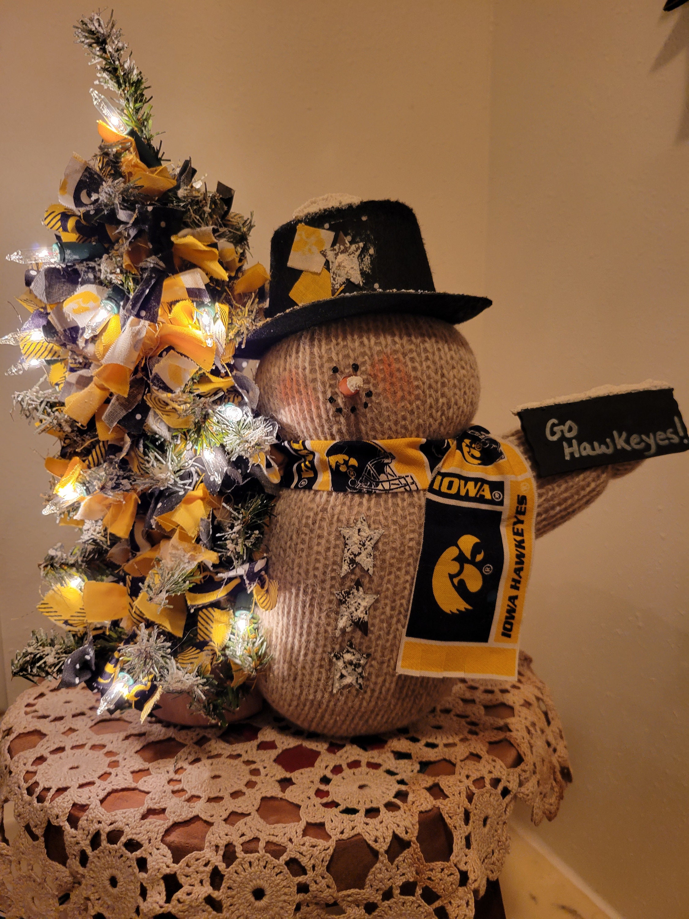 Iowa Hawkeye's Snowman - Etsy