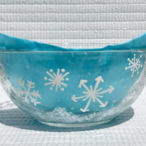 Hand Painted Sparkling Snowflake Candy Bowl 6 in X 3 In, Snow Lover ...