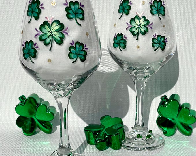 Hand Painted Shamrock Wine Glasses, Irish Gift Set of 2 - Etsy