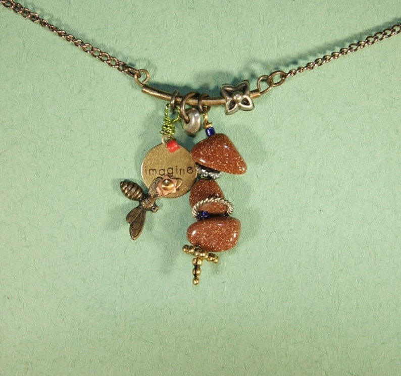 Gold Stone Honey Bee Imagine Necklace - Etsy
