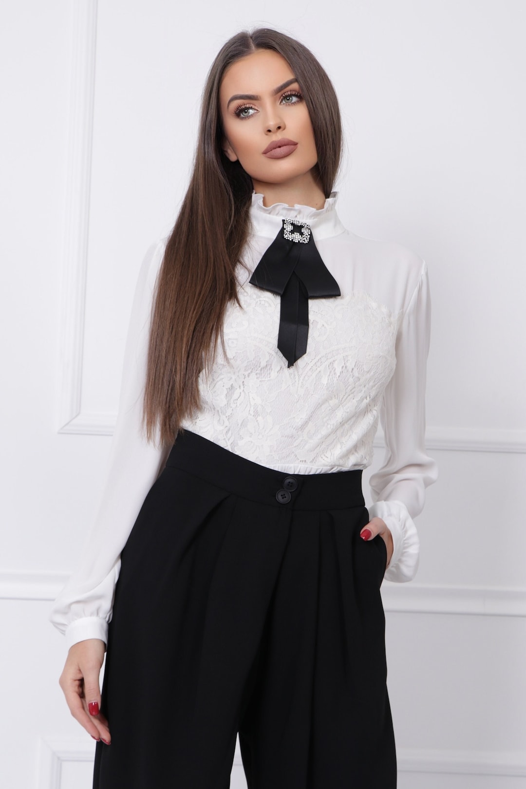White Lace Victorian Blouse With Brooch & Ribbon - Etsy