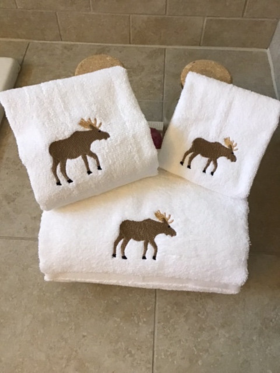 Wilderness Charm: Personalized Moose Embroidered 3-piece Bath Towel Set ...