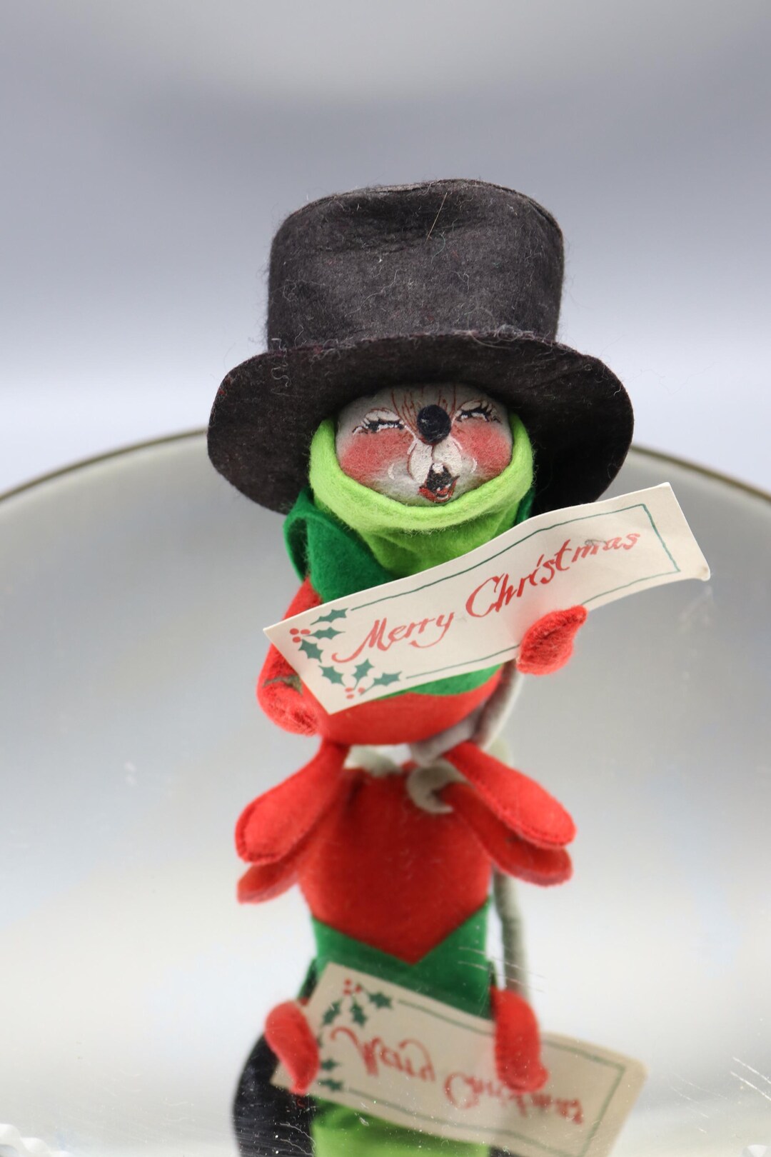 Vintage 1992 ANNALEE Caroling Victorian Mouse With Sheet Music ...