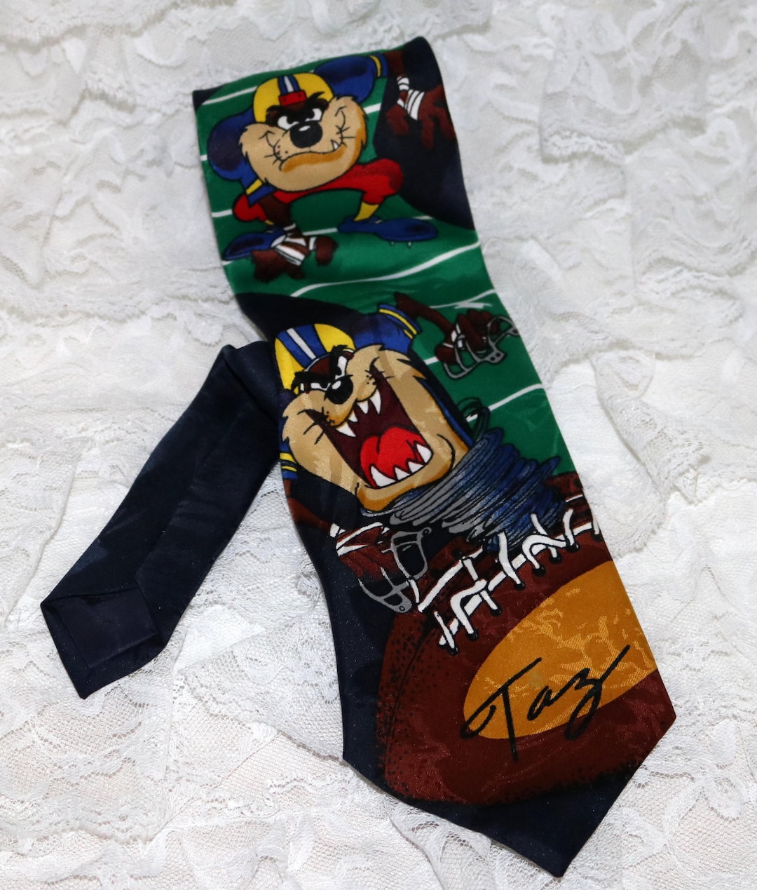 Vintage Taz Looney Tunes Mania Men's Tie Taz Football 100% Polyester ...