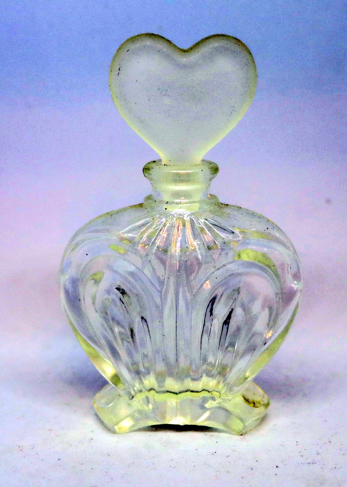 Vintage Heart Perfume Bottle - Art Nouveau - Heart Decorative Stopper ...
