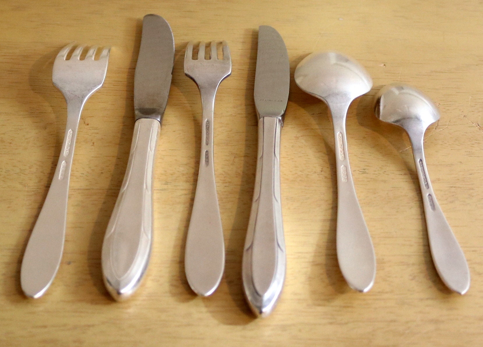 Oneida Nobility Plate reverie Flatware Set 1937 | Etsy Canada