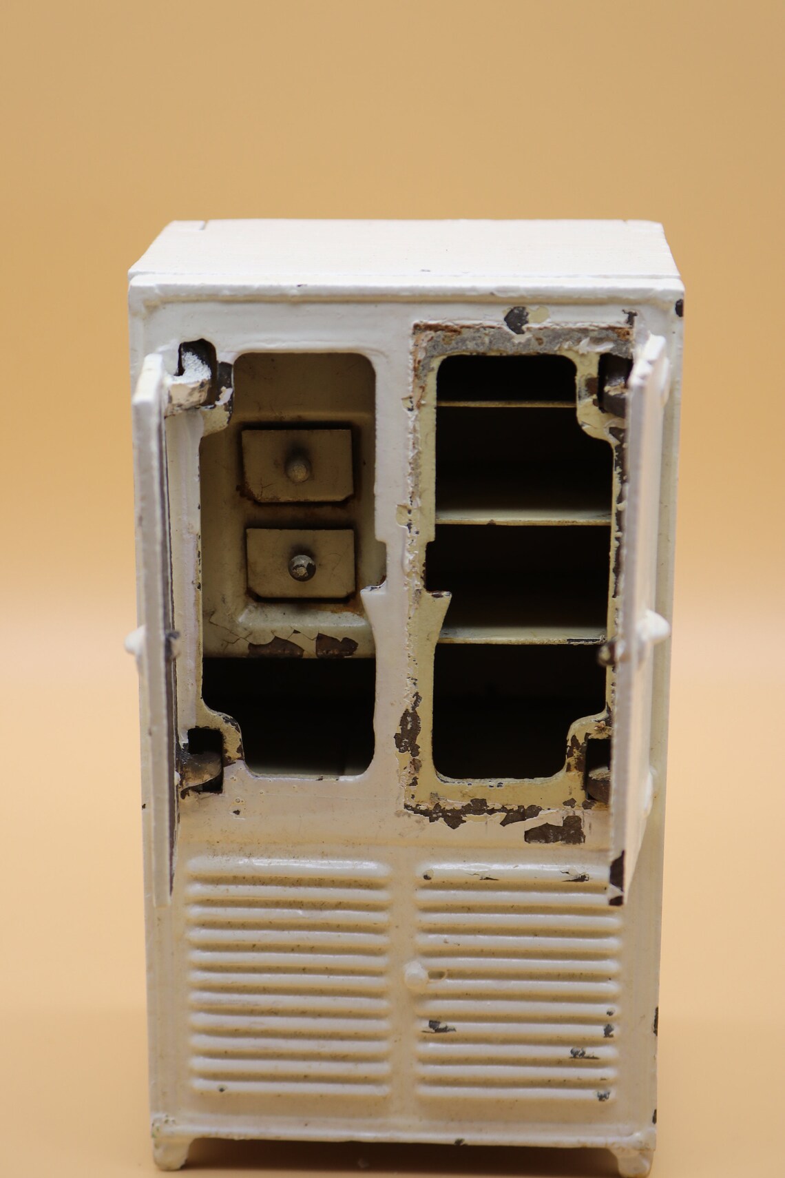 Rare Vintage Arcade Toys Miniature Refrigerator - Marked on Back ...