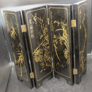 Black Lacquer Folding Screen: Hand-painted Limestone Geisha, Gold ...