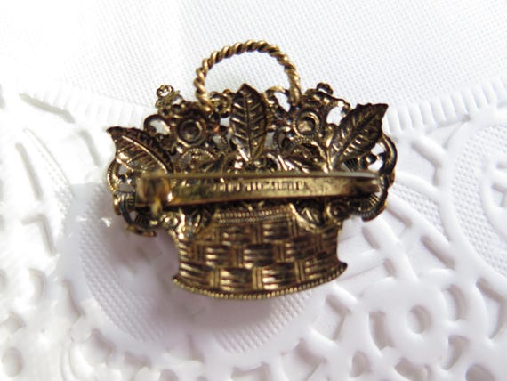 Rhinestone Basket Pin ~ Czechoslovakia - Gem