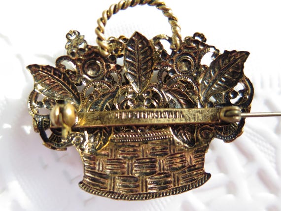Rhinestone Basket Pin ~ Czechoslovakia - Gem