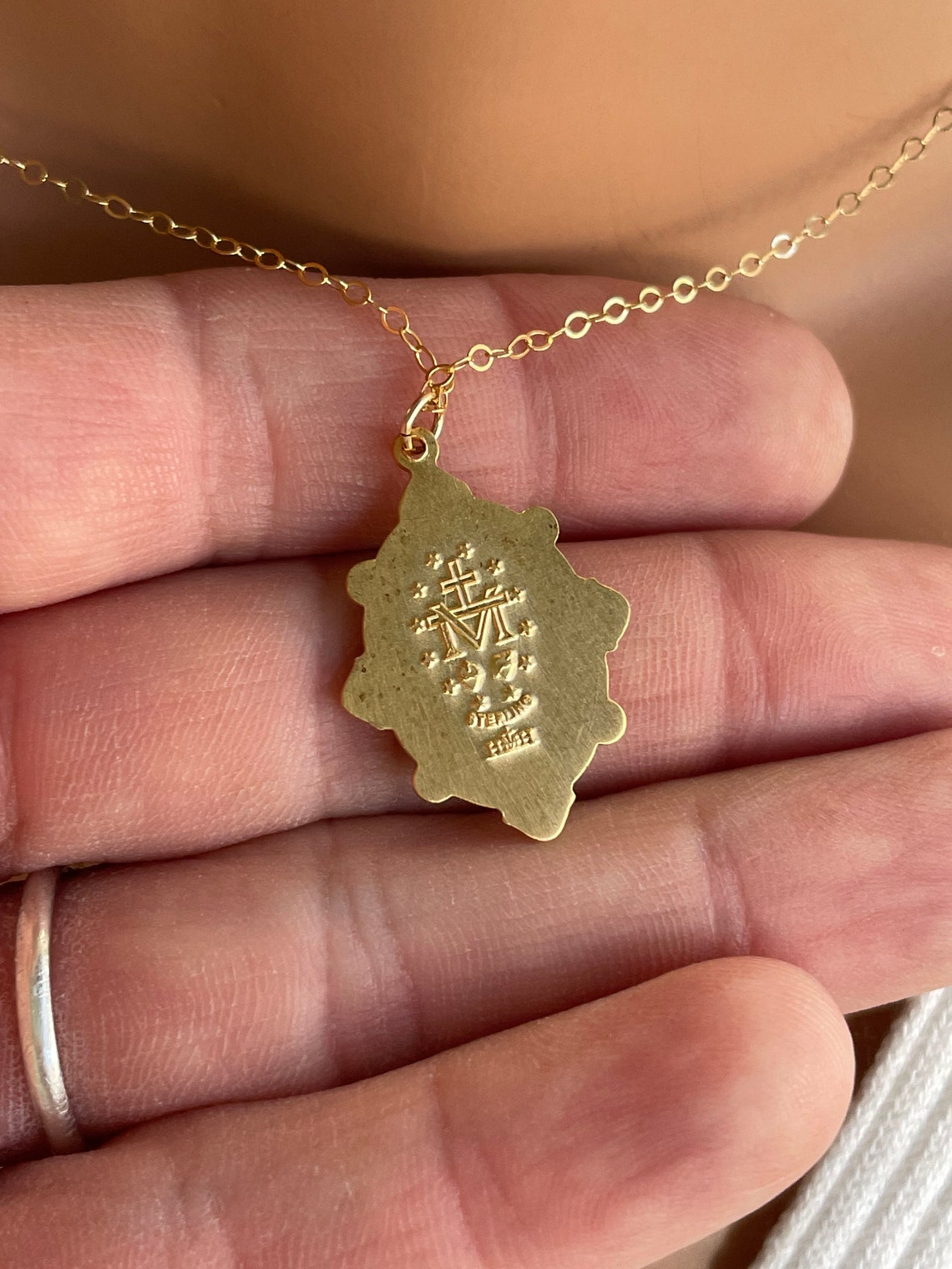 Gold Miraculous Medal Necklace Mother Mary Medallion Pendant - Etsy