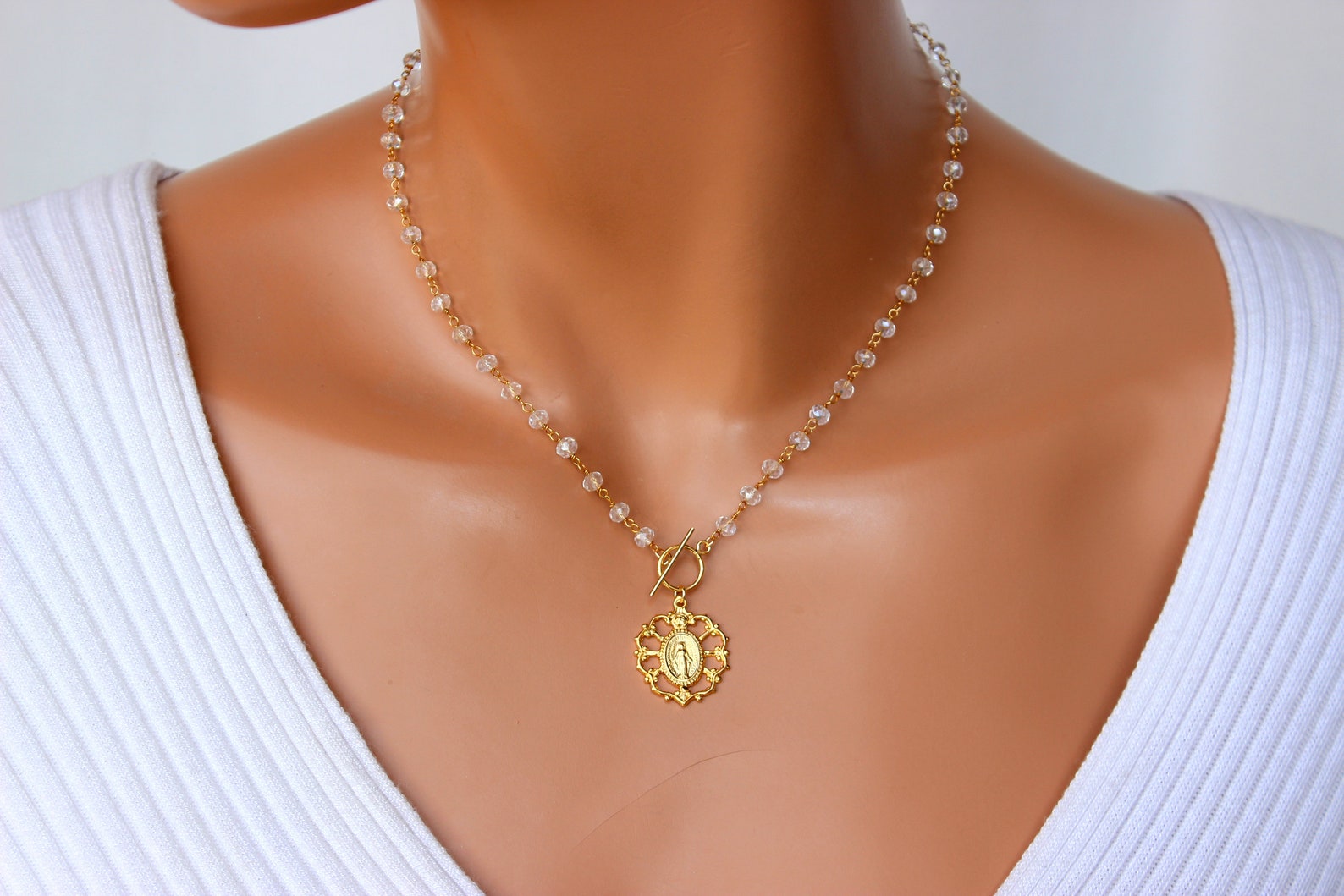 BEST SELLER Gold Virgin Mary Charm Necklace Women Garnet | Etsy