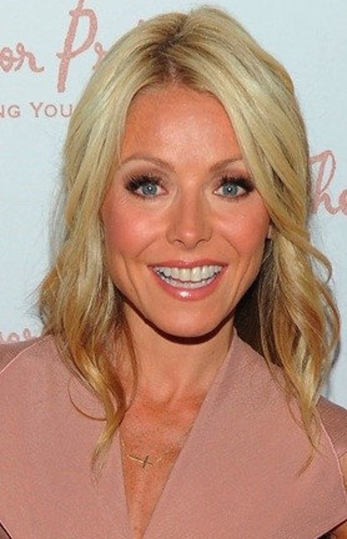 Kelly Ripa Sideways GOLD Cross Necklace Taylor Jacobson Horizontal ...