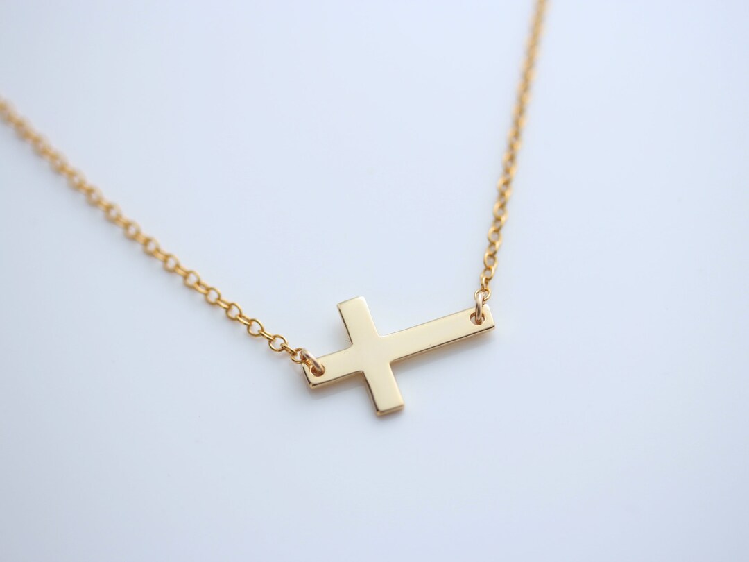 Kelly Ripa Sideways GOLD Cross Necklace Taylor Jacobson - Etsy