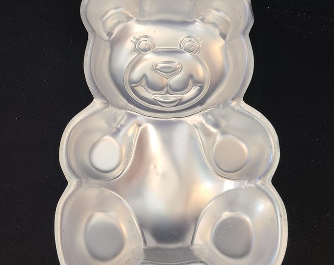 1982 Wilton Cake Pan - Huggable Teddy Bear - With Complete Decorating ...