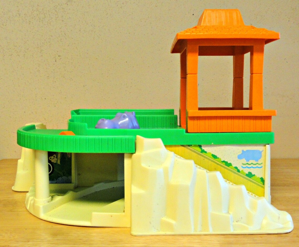 Vintage FISHER PRICE Zoo Little People 916 Play Set | Etsy